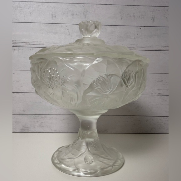 Fenton | Accents | Fenton Satin Frosted Glass Water Lily Rose Flower ...